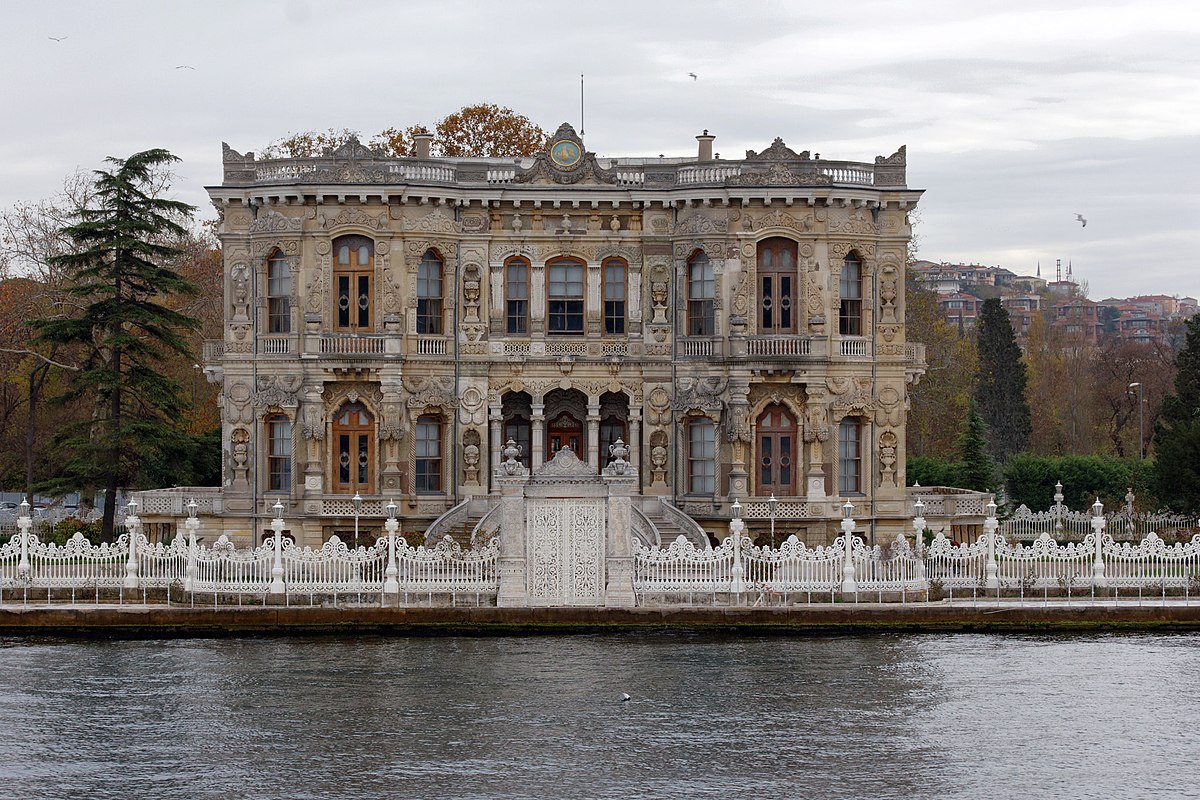 İstanbul Anatolia ( Sarayda Kahvaltı)